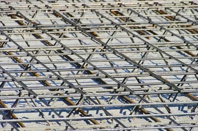 Strop filigran: dane techniczne, cena i montaż [krok po kroku]