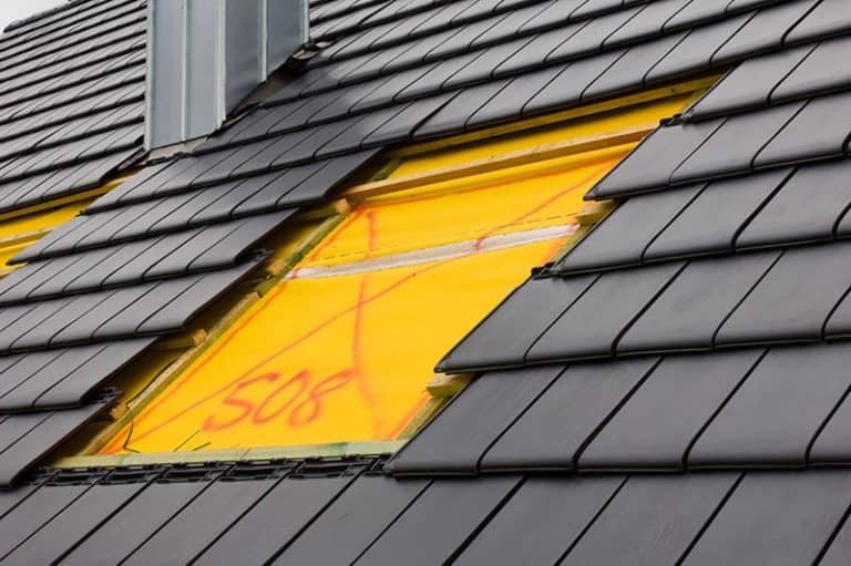 Lukarna dachowa: rodzaje, koszt, budowa lukarny [krok po kroku]